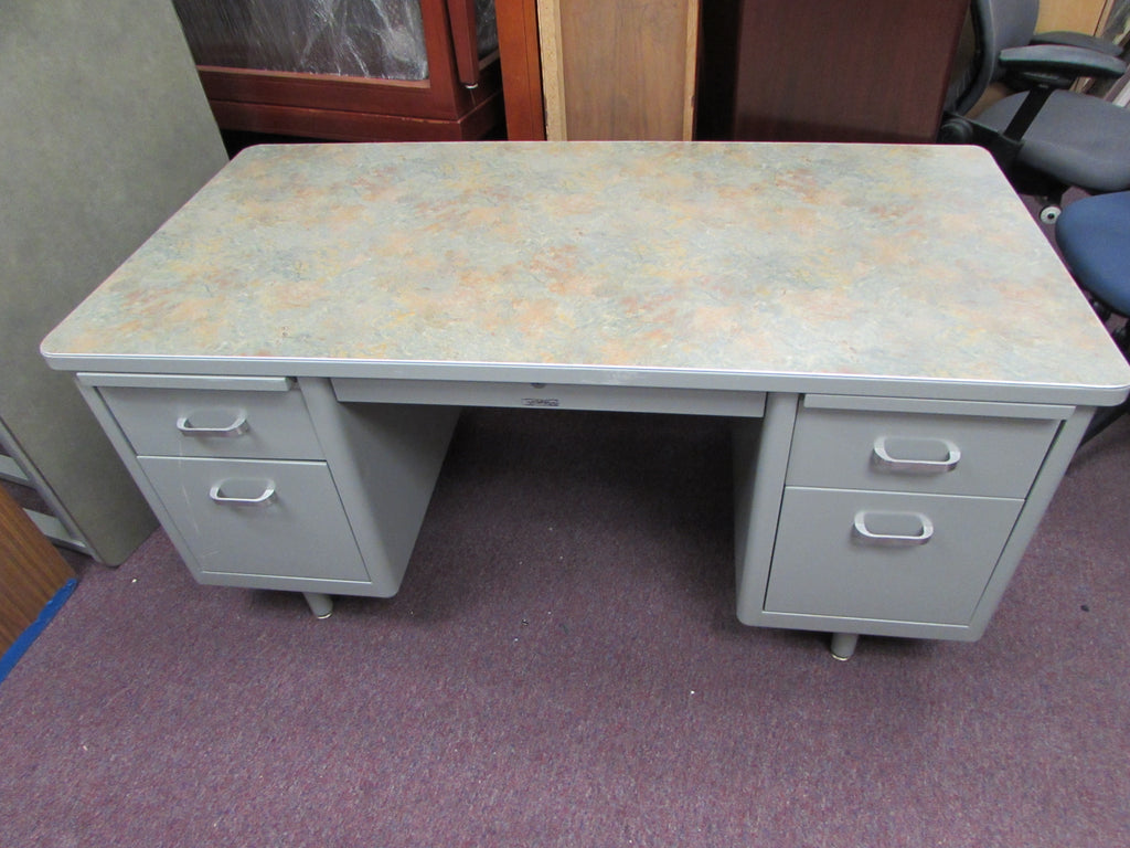 Used Wood & Metal Desks - Recycled Office Furnishings